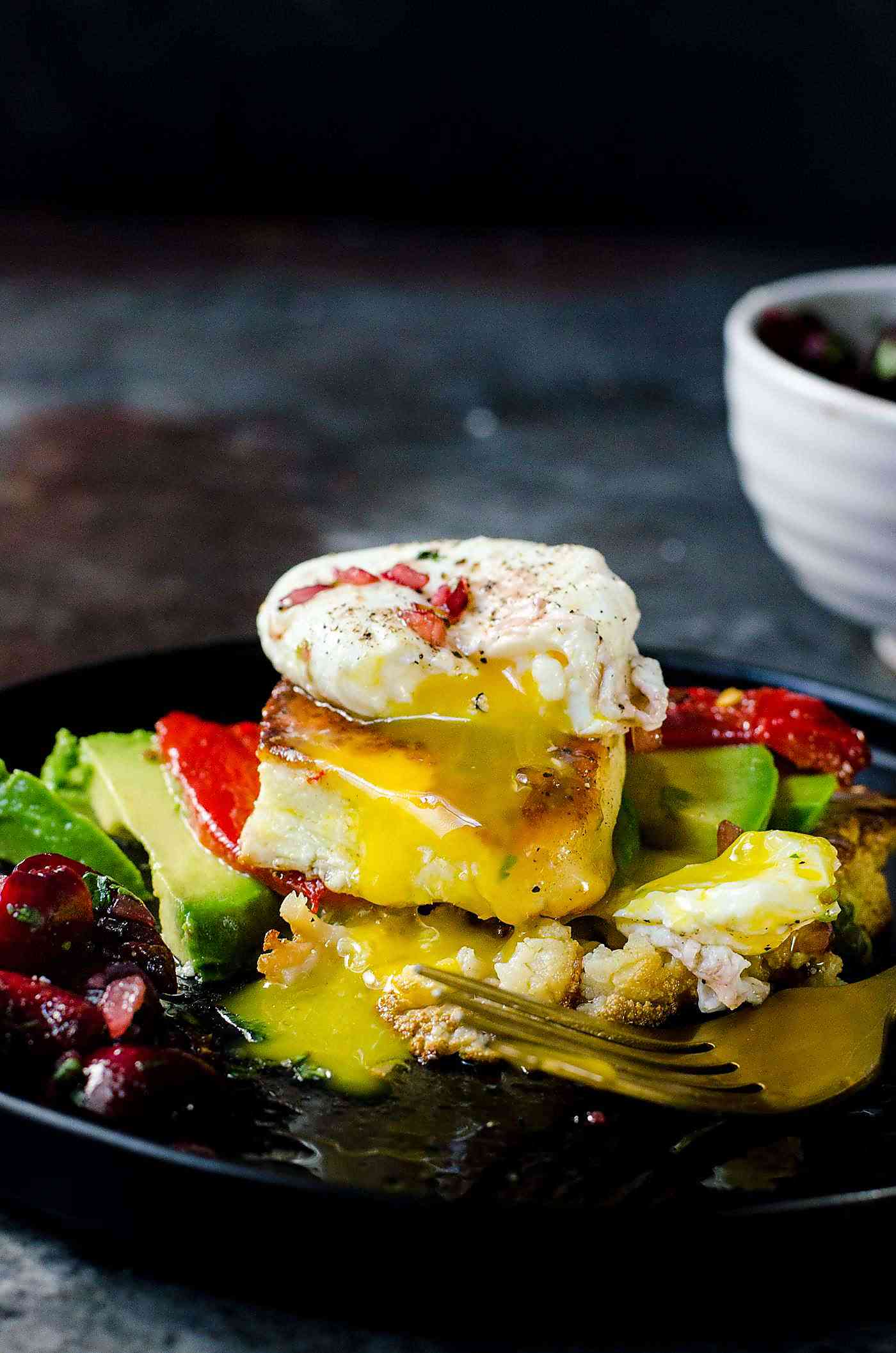 Cauliflower, Avocado and Fried Halloumi Breakfast with Cherry Salsa ...