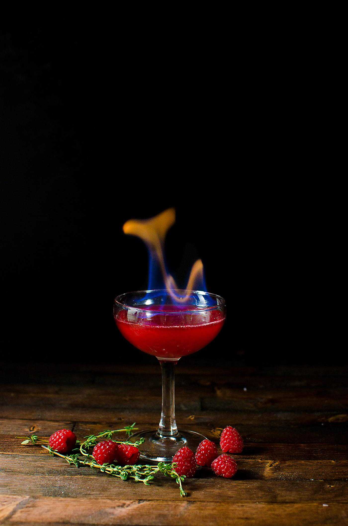 Flaming Dragon's Blood Cocktail (Thyme and Raspberry Daiquiri Cocktail ...