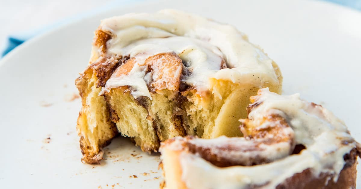 The BEST Cinnamon Rolls - The Flavor Bender