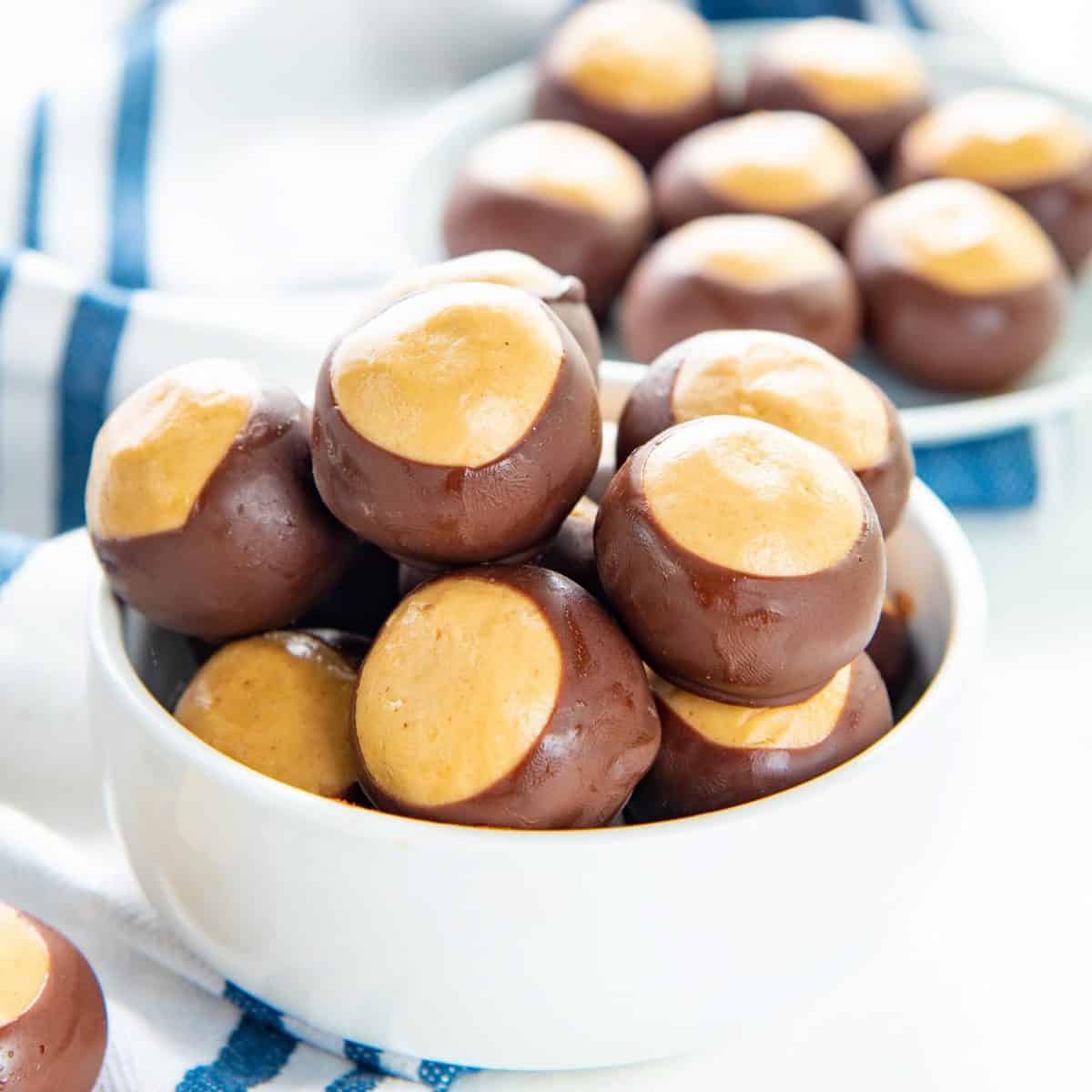 Easy Buckeyes (Peanut Butter Balls) - The Flavor Bender