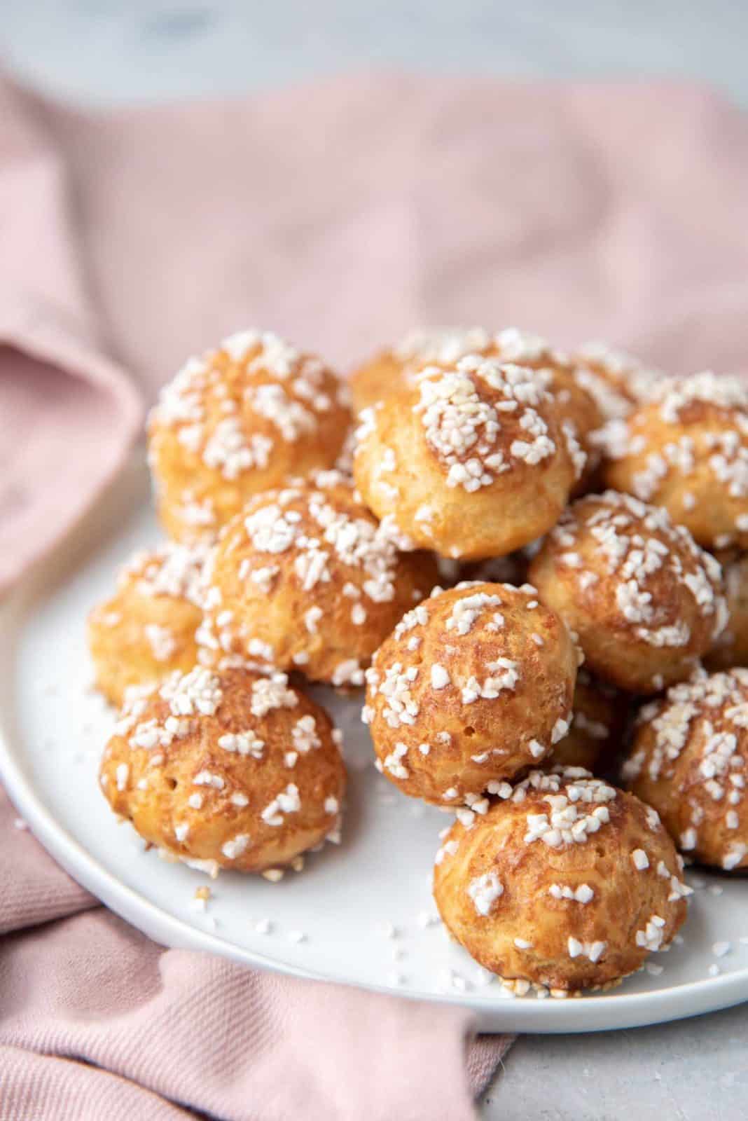 Chouquettes Recipe (French Sugar Puffs) - The Flavor Bender