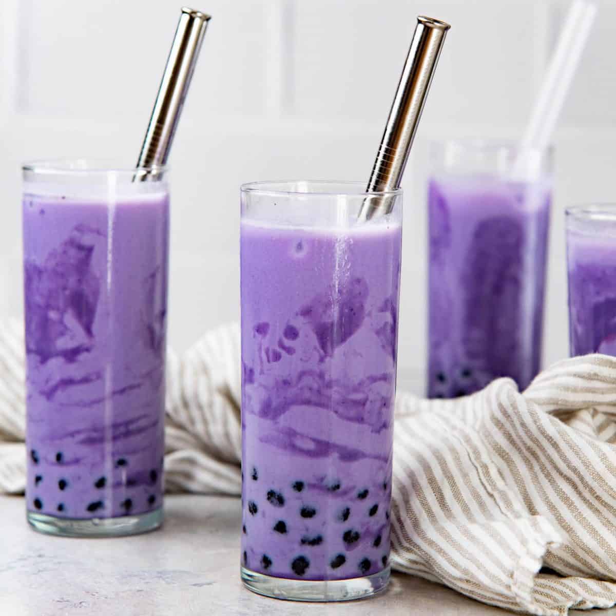Ube Milk Tea (Ube Bubble Tea) - The Flavor Bender