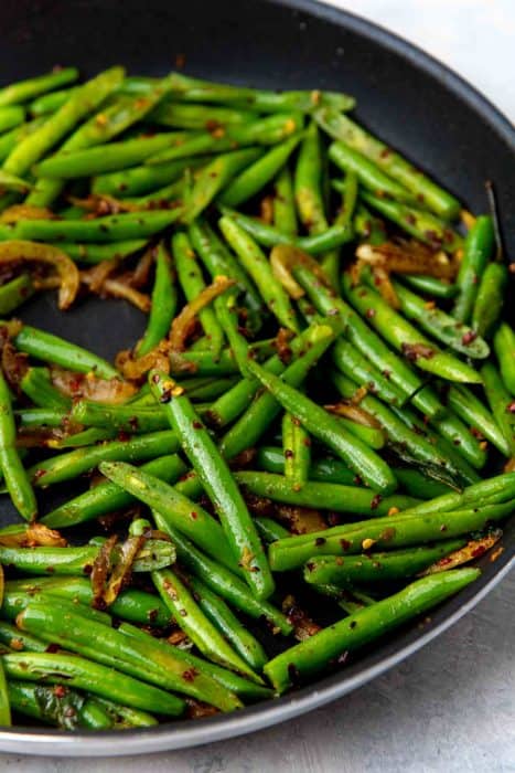 Sri Lankan Green Bean Stir Fry - The Flavor Bender
