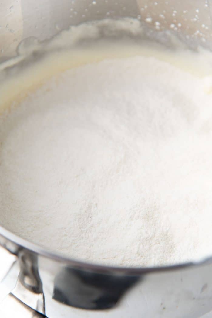 Perfect Vanilla Swiss Roll Recipe - The Flavor Bender