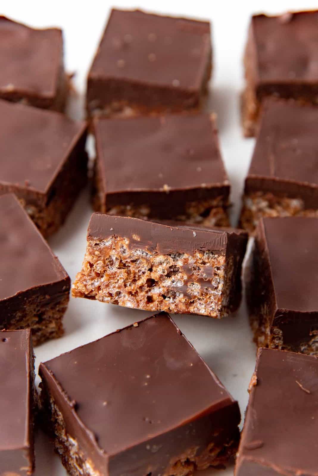 Mars Bar Slice (No Bake Treats) - The Flavor Bender