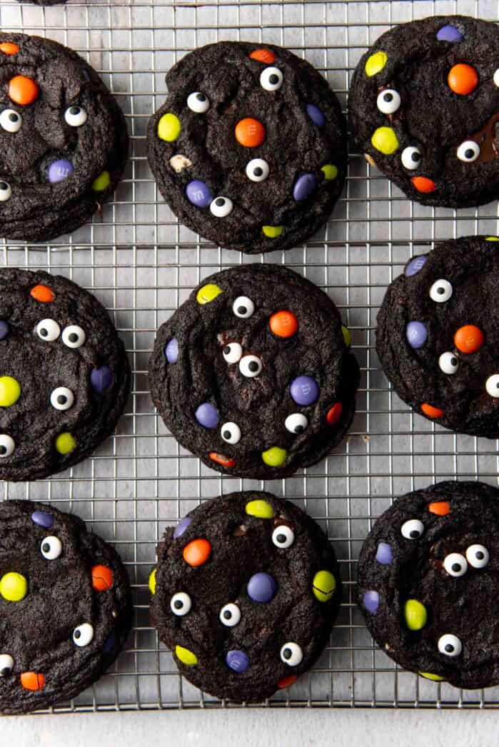 Halloween Monster Cookies - The Flavor Bender