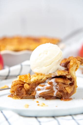 Classic Butterscotch Apple Pie Recipe - The Flavor Bender