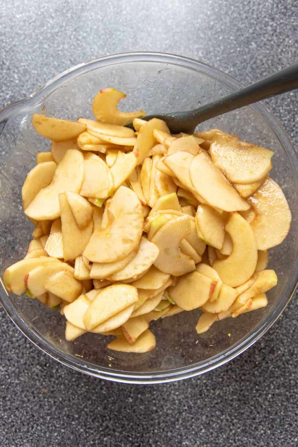 Classic Butterscotch Apple Pie Recipe - The Flavor Bender