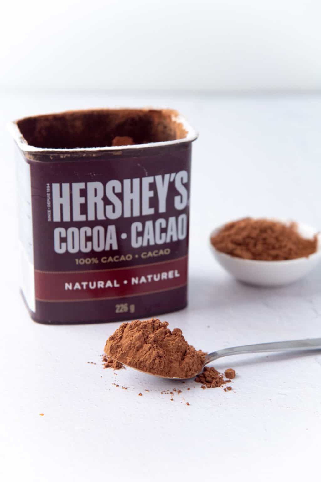 Baking 101 : Dutch Process vs Natural Cocoa powder - The Flavor Bender