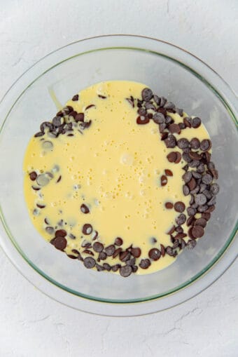 Creamy Chocolate Cremeux (Foolproof Recipe) - The Flavor Bender