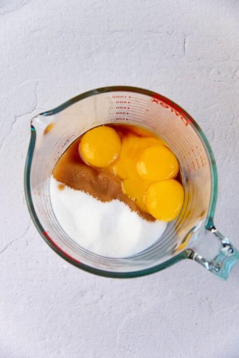 The Best Vanilla Crème Anglaise - The Flavor Bender