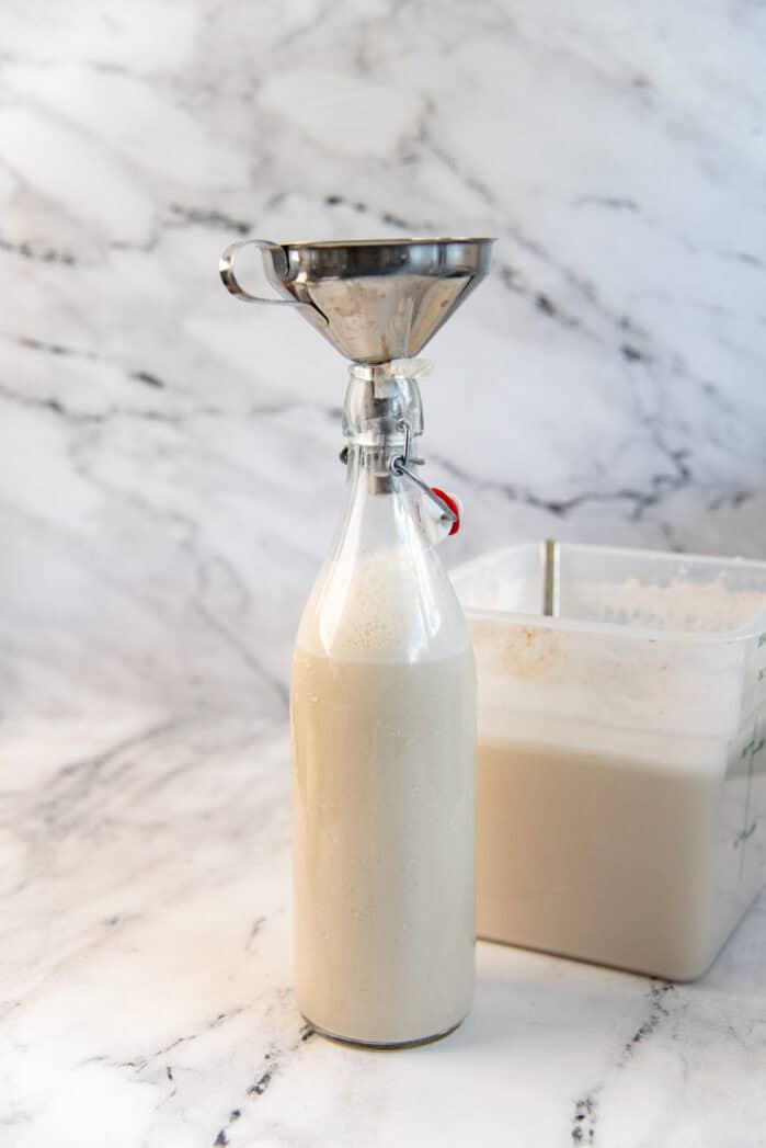 Easy Vegan Horchata (Mexican Almond Rice Milk) - The Flavor Bender
