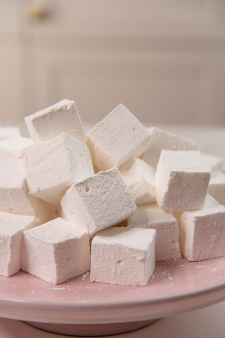 How To Make Homemade Marshmallows (Foolproof Guide) - The Flavor Bender