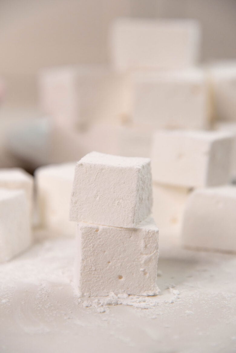 How To Make Homemade Marshmallows (Foolproof Guide) - The Flavor Bender