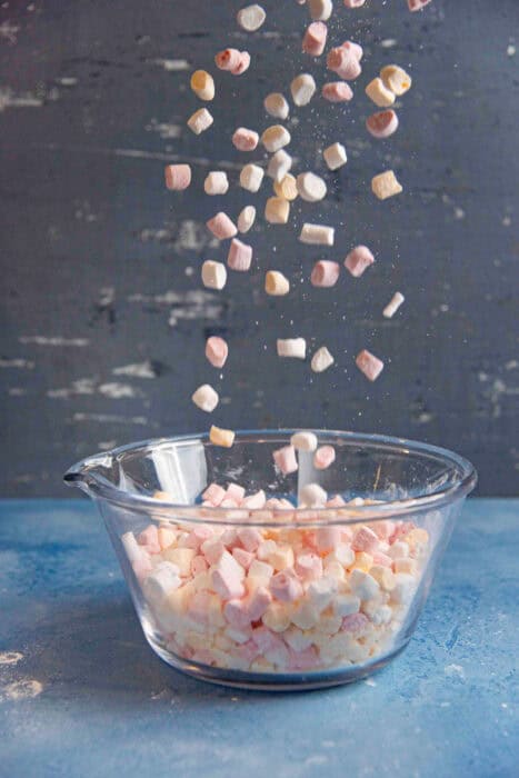 Homemade Mini Marshmallows (Piped Marshmallows) - The Flavor Bender